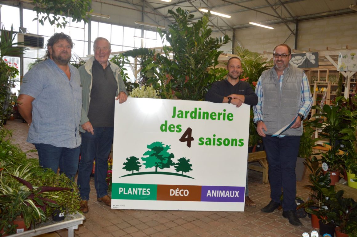 Questembert. Prenez votre carte de pêche à la Jardinerie des 4 saisons ...