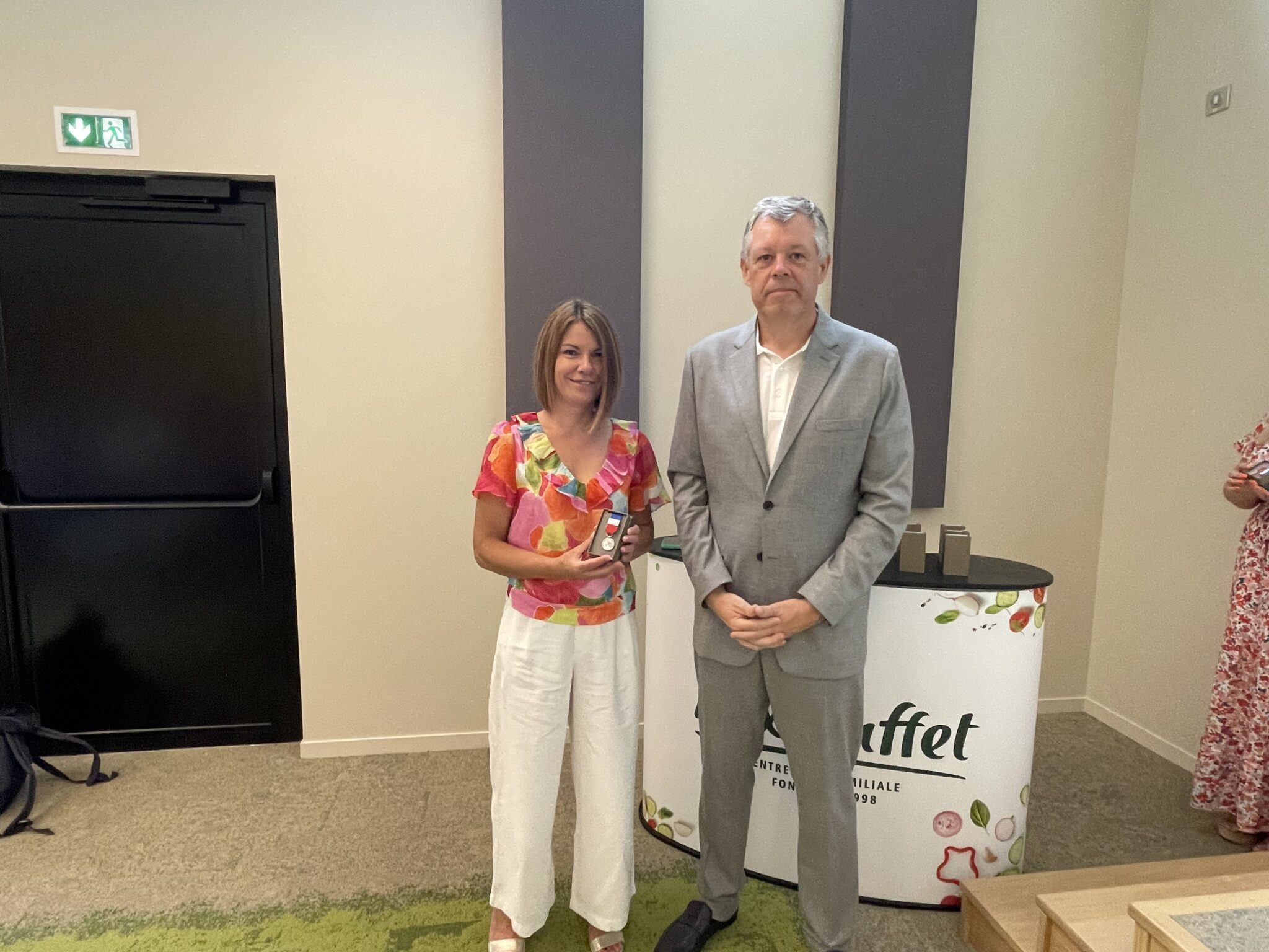 Guer. Remise de médailles du travail chez Mix Buffet - Les Infos du ...