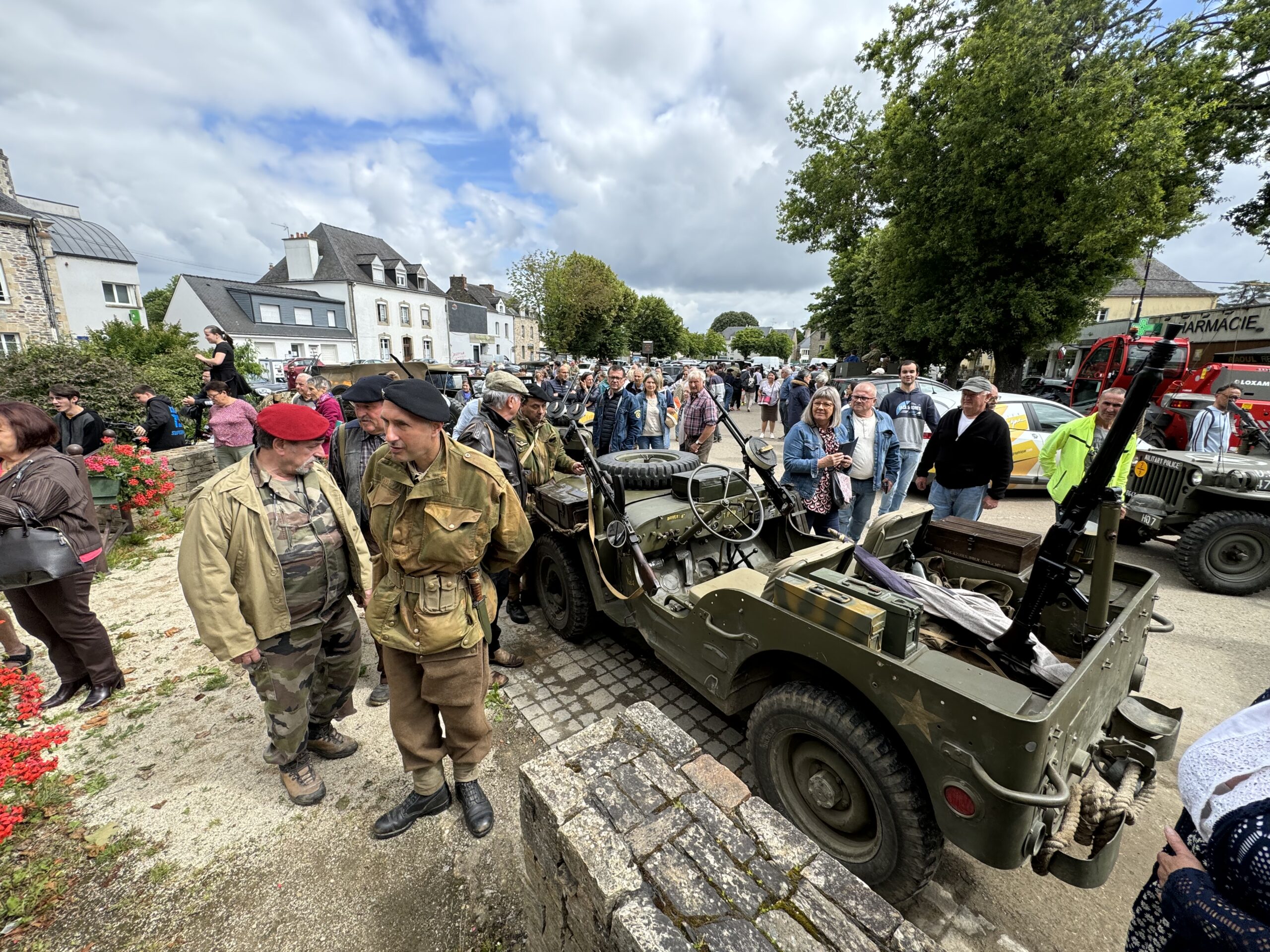 OBC. 80è anniversaire des combats de St Marcel : le convoi de la libération attire la foule ...
