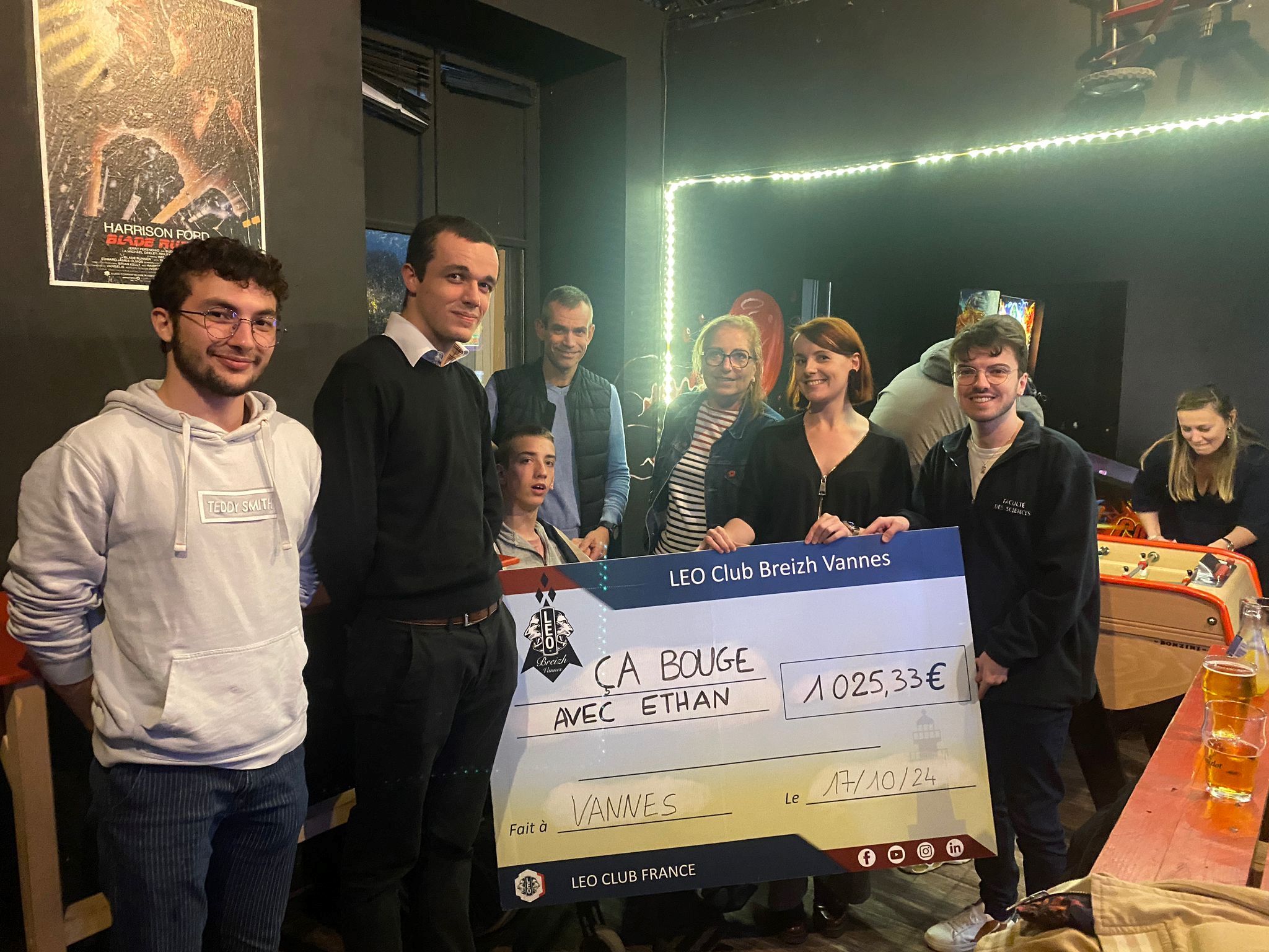 Questembert. Le Léo Club Breizh remet un chèque à l’association "Ça ...