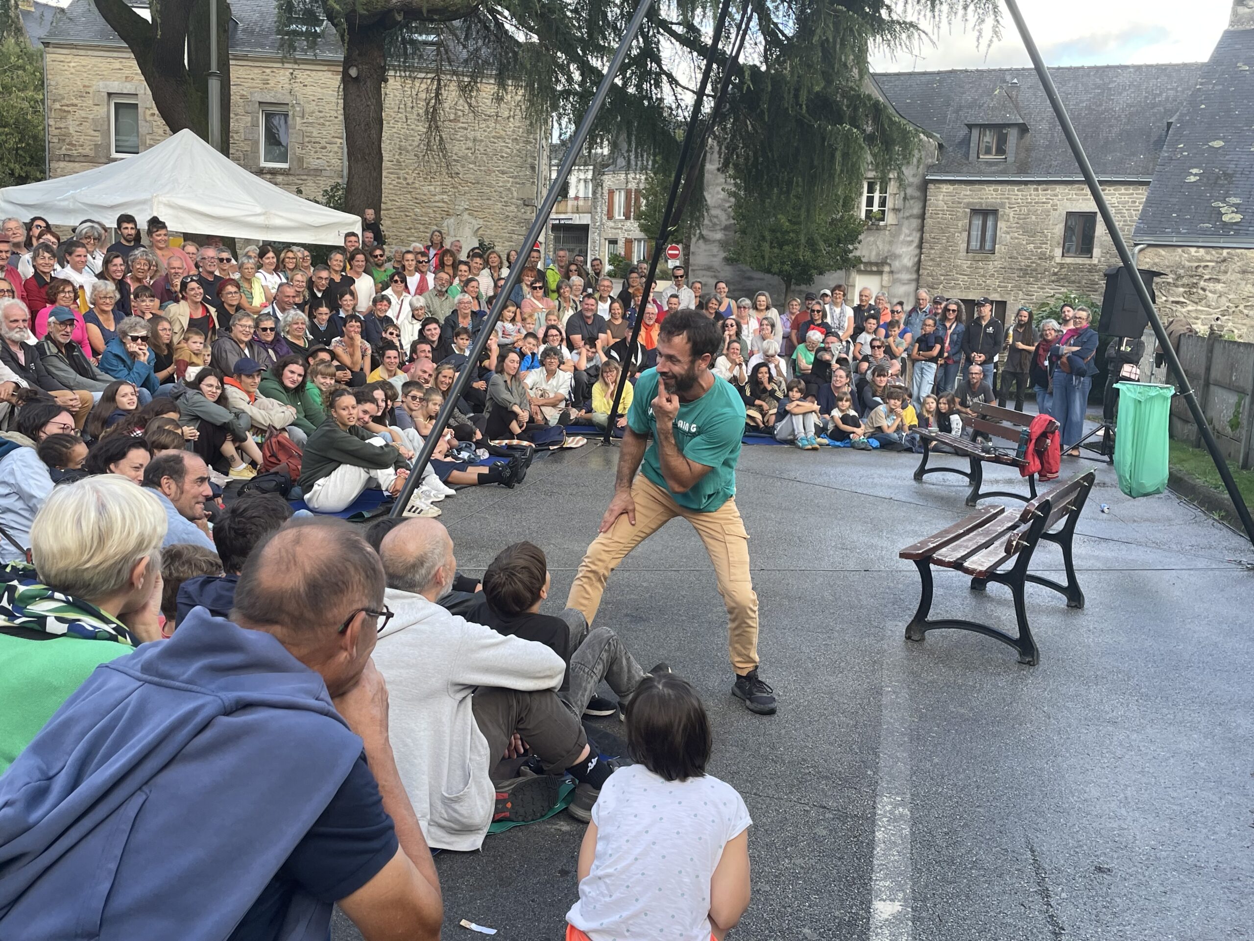 Questembert. L'Inopiné Festival "quoi qu'il en pleuve" - Les Infos du ...