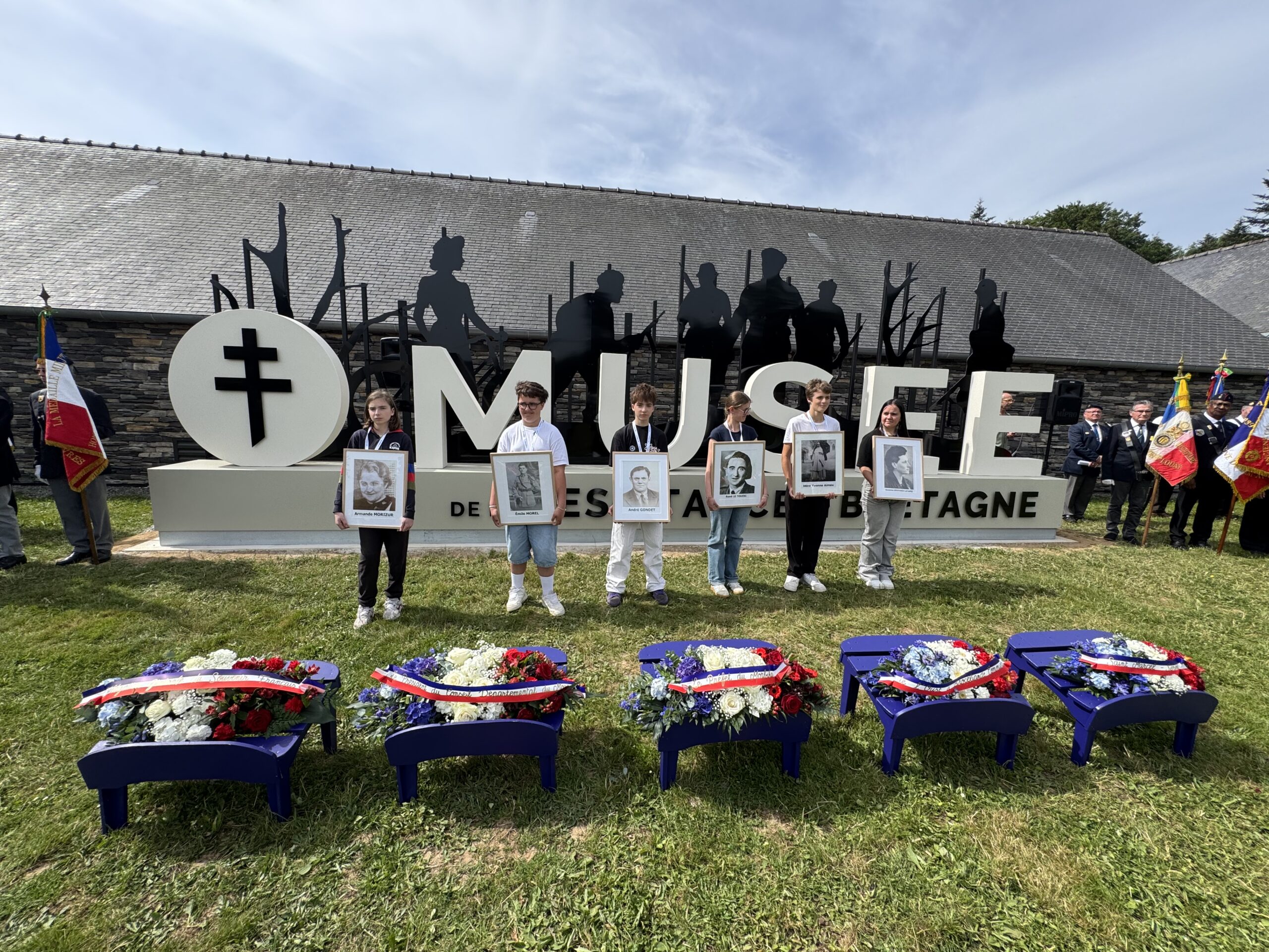 Morbihan. « Générations Héros » : à Saint-Marcel, les collégiens font ...